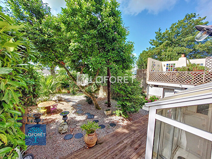 Maison à vendre - Muzillac - 8 pièces - 5 chambres