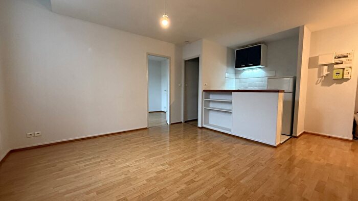 Appartement à louer - Bordeaux Sud - 2 pièces - 1 chambre