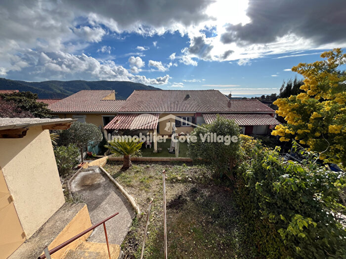 Maison à louer - La Trinité - 5 pièces - 4 chambres