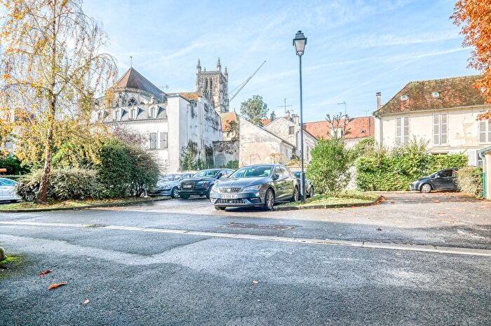 Appartement 4 pièces à Meaux, Centre-ville, Cathédrale, à vendre