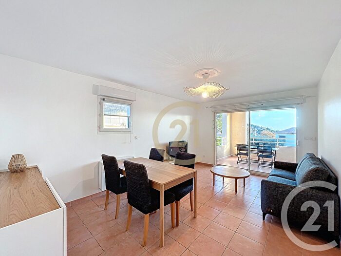 Appartement à louer - Le Cannet, Aubarède - 2 pièces - 1 chambre