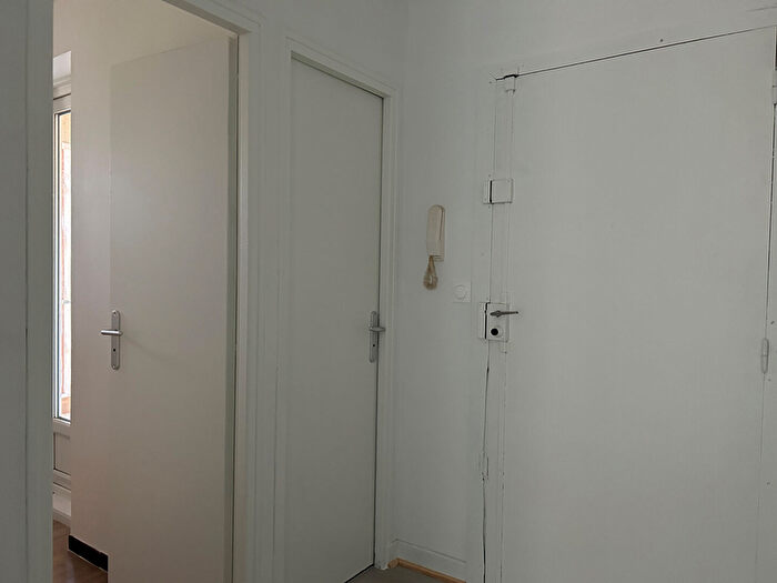 Appartement 3 pièces à Verdun, Centre-ville, à louer