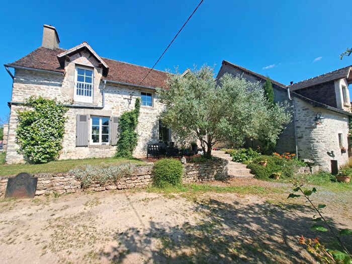 Maison à vendre - Oisseau-le-Petit - 8 pièces - 4 chambres