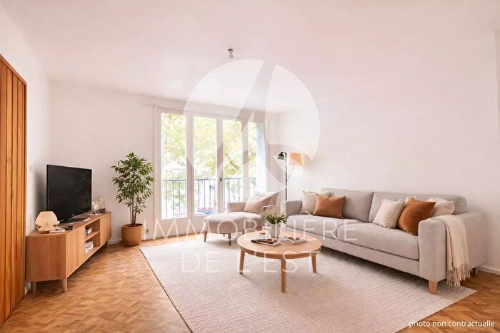 Appartement à vendre - Lyon e , Bachut, Transvaal - 4 pièces - 3 chambres