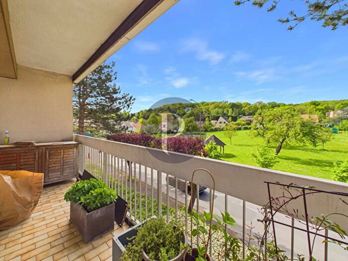 Verrières-le-Buisson, Ferme, Saint-Fiacre : Appartement 5 pièces à vendre
