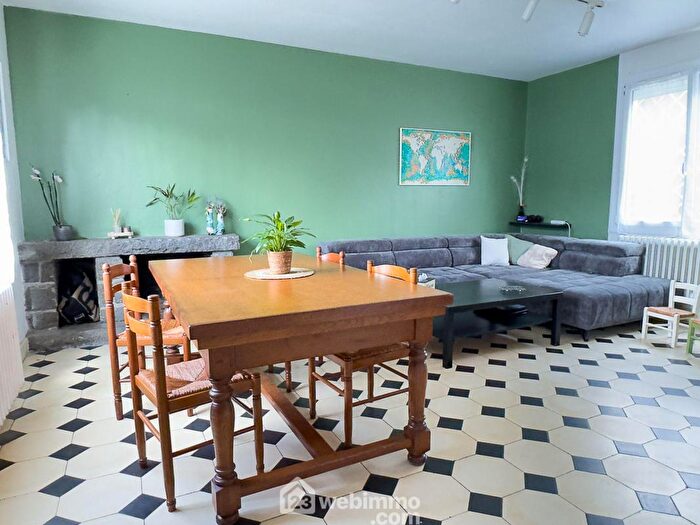 Cholet, Gambetta - Maison 8 pièces à vendre