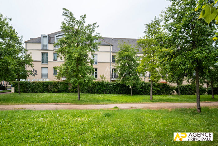 Maisons-Laffitte, Centre-ville : Appartement 3 pièces à vendre