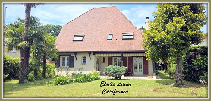 Pau, Pau Nord : Maison 8 pièces à vendre