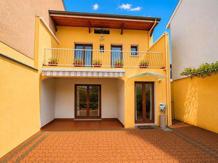Maison 5 pièces à vendre à Villeurbanne, Buers