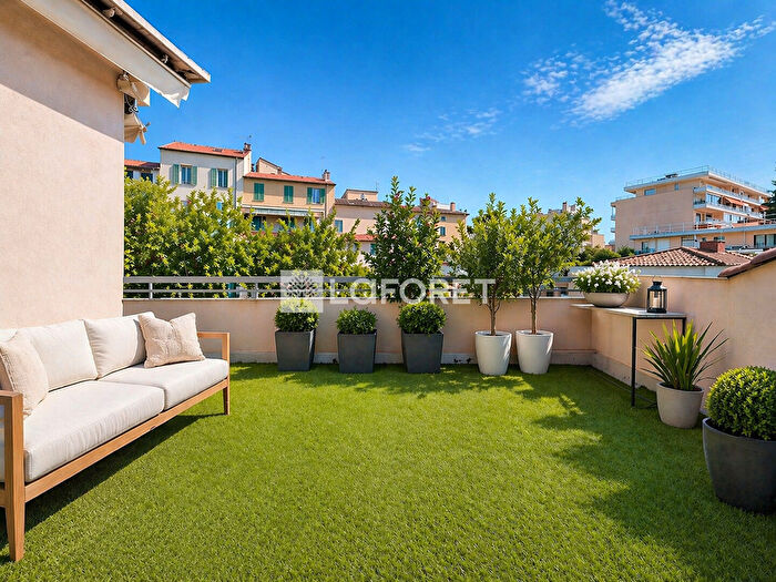 Appartement 2 pièces à vendre à Le Cannet, Moulières, Notre-Dame des Anges