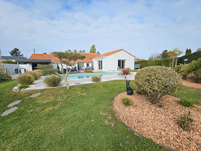 Maison 6 pièces à vendre à Touvois