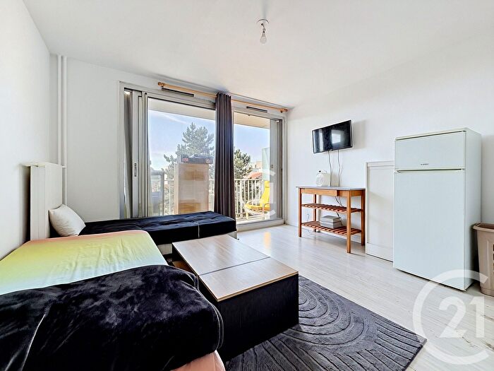 Appartement 1 pièce à Montreuil, Centre-ville, à vendre