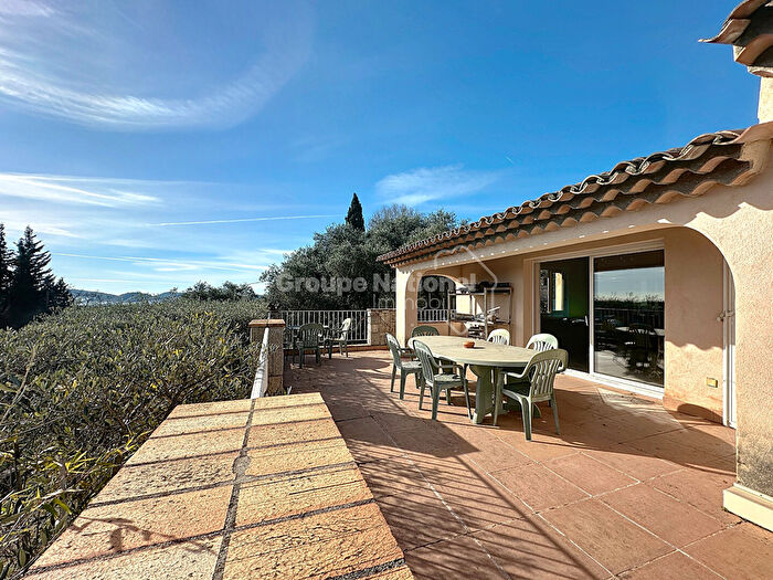 Maison à vendre - Le Tignet - 8 pièces - 5 chambres