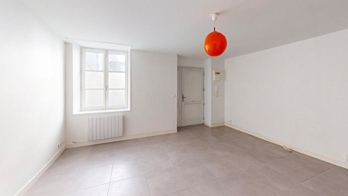 Appartement 1 pièce à louer - Orléans, Bannier, République