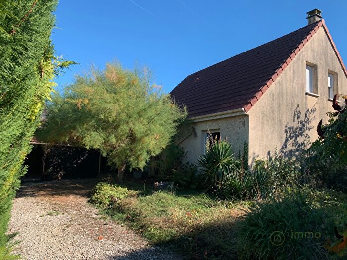 Maison 4 pièces à Étrépilly, à vendre