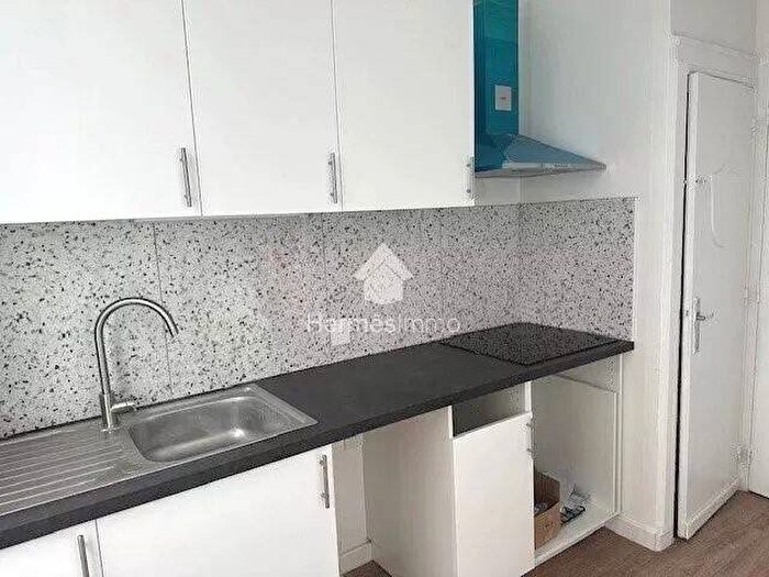 Appartement à louer - Marseille ème arrondissement - 3 pièces - 2 chambres