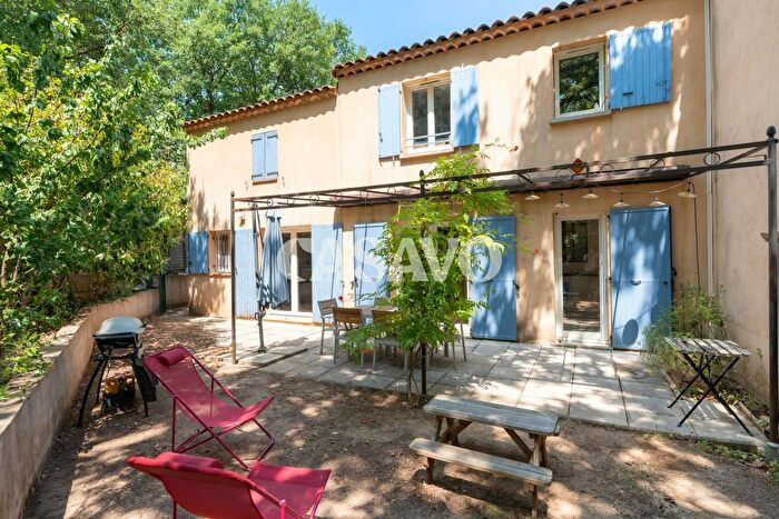 Maison 5 pièces à vendre - Châteauneuf-le-Rouge