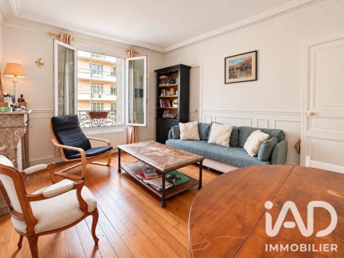 Appartement 3 pièces à Issy-les-Moulineaux, Centre-ville, Corentin Celton, Les Varennes, à vendre