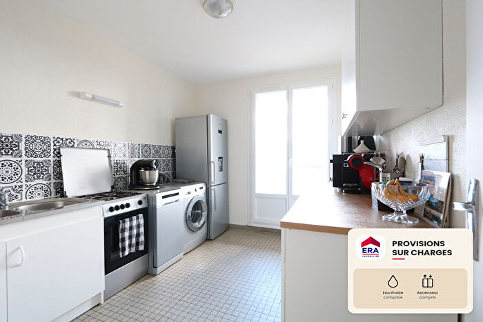 Appartement 3 pièces à louer à Orléans, Soleil Levant, Champ de Mars