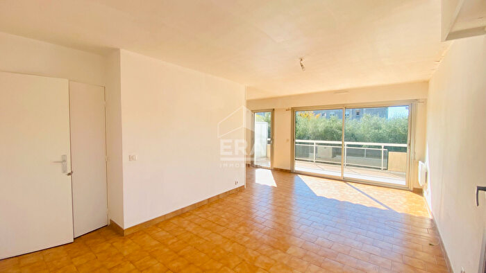 Appartement 3 pièces à vendre à Mougins, Le Colombier, Colombe, Cabrières, Le Bordé