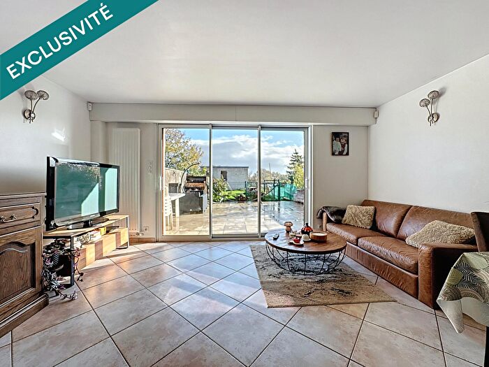 Maison à vendre - Vigny - 6 pièces - 3 chambres