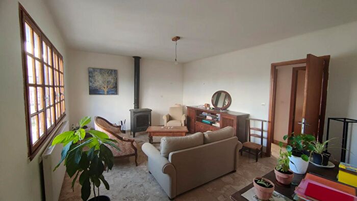 Maison à vendre - Lavilledieu - 6 pièces - 4 chambres