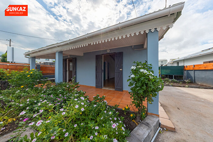 Maison à louer - Saint-Joseph, Le Butor, Stade - 3 pièces - 2 chambres