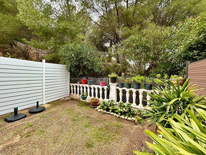 Appartement à vendre - Sète, Saint-Clair - 2 pièces - 1 chambre