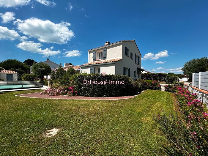 Maison à vendre - Notre-Dame-de-Monts - 6 pièces - 4 chambres