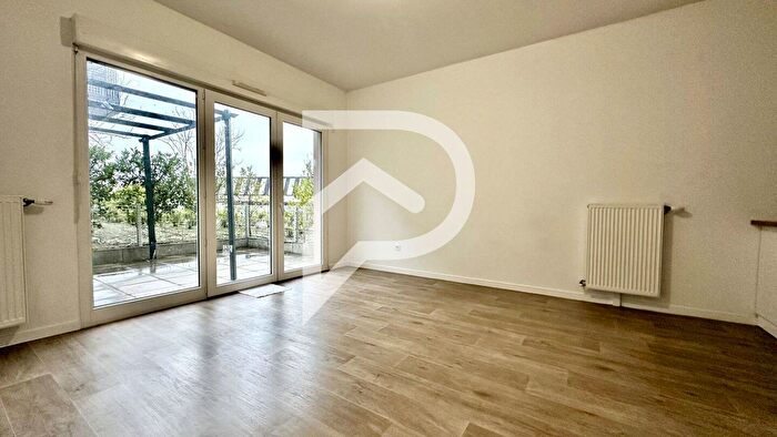 Appartement à louer - Sevran - 3 pièces - 2 chambres