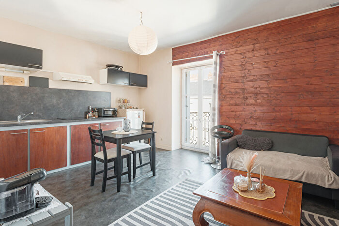 Appartement 2 pièces à Nantes, Saint-Clément, Jardin des plantes, Caserne Lamoricière, à vendre