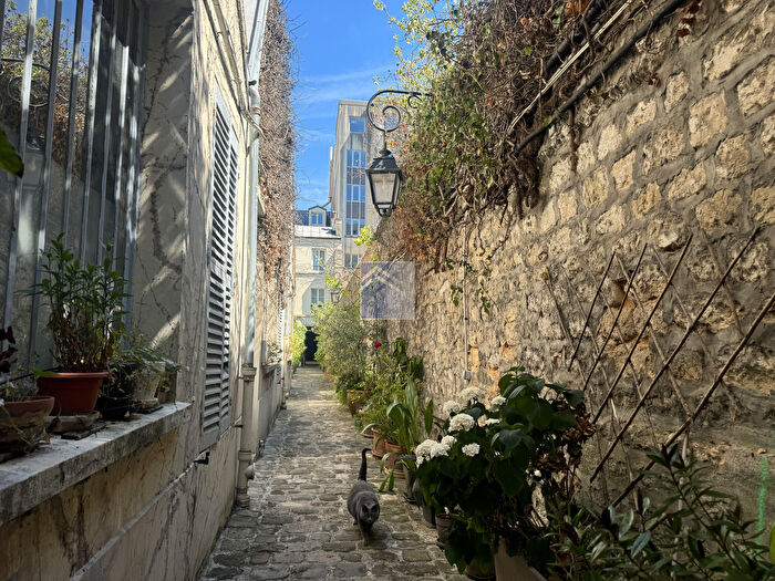 Appartement à vendre - Paris e , Jean Moulin, Porte dOrléans - 2 pièces - 1 chambre