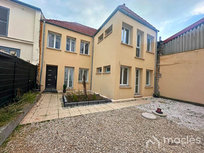 Appartement à vendre - Saint-Denis, Porte de Paris, Stade de France - 4 pièces - 2 chambres