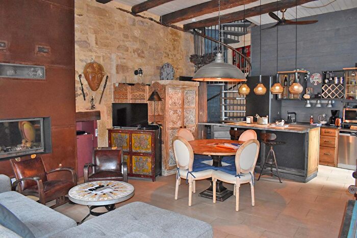 Maison à vendre - Sarlat-la-Canéda - 5 pièces - 2 chambres