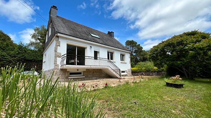 Maison 7 pièces à Camors, à vendre