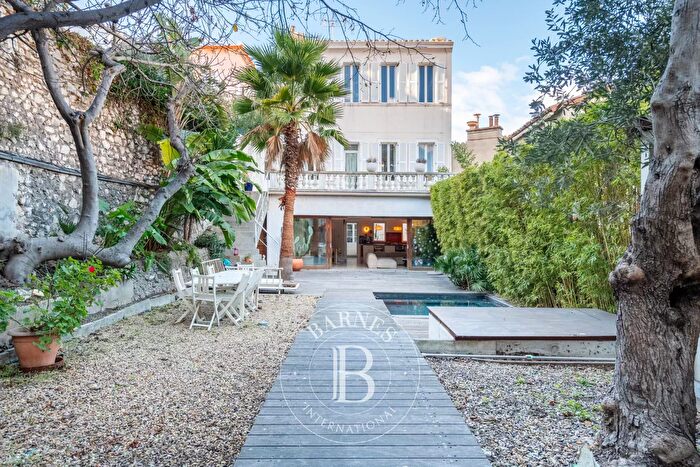 Maison à vendre - Marseille e , Saint-Lambert - 5 pièces - 3 chambres