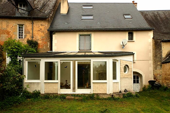 Maison à vendre - Saint-Christophe-sur-le-Nais - 7 pièces - 3 chambres