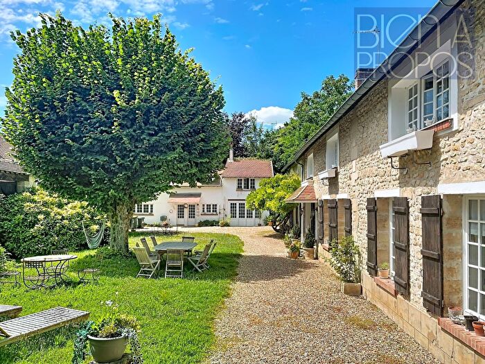 Maison à vendre - Labbeville - 10 pièces - 6 chambres