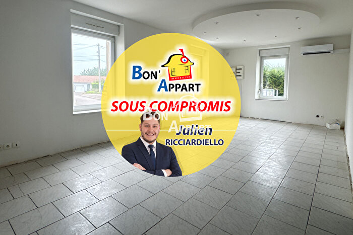 Appartement à vendre - Sainte-Marie-aux-Chênes - 3 pièces - 2 chambres