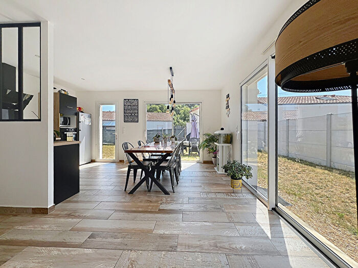 Maison à vendre - Saint-Hilaire-de-Riez, Fradinière, Pissot - 4 pièces - 3 chambres