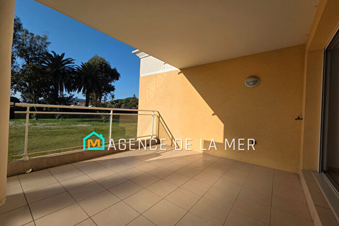 Appartement 3 pièces à vendre à Mandelieu-la-Napoule, Les Termes
