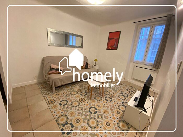 Appartement à louer - Centre Ville, Aix-en-Provence - 1 pièce