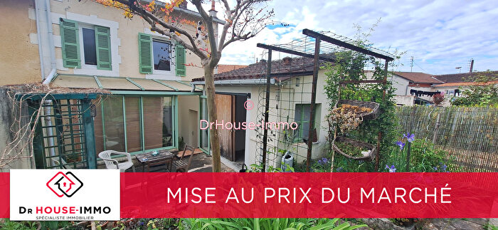 Notre-Dame-de-Sanilhac : Maison 5 pièces à vendre