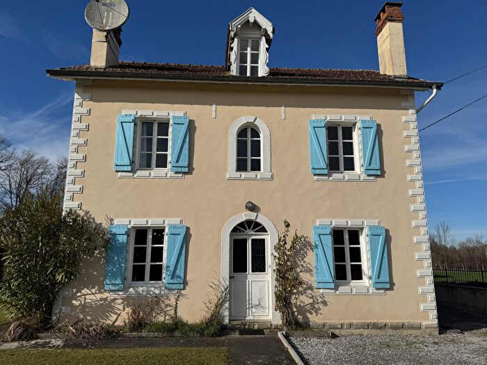 Maison à vendre - Mauléon-Licharre - 9 pièces - 5 chambres