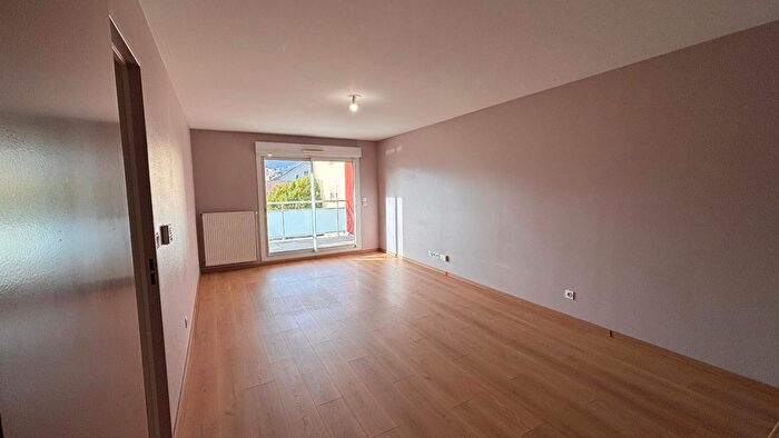 Appartement à louer - Clermont-Ferrand, Chanteranne, La Glacière - 2 pièces - 1 chambre