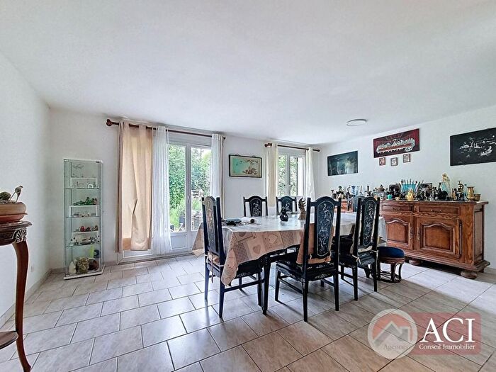 Maison à vendre - Villetaneuse - 6 pièces - 4 chambres