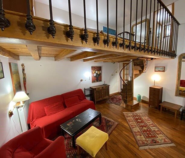 Mairie, Paris 8ème arrondissement - Appartement 2 pièces à louer