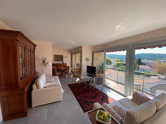 Appartement à vendre - Aix-en-Provence, Val Saint-André - 4 pièces - 2 chambres