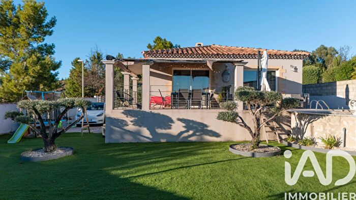 Maison à vendre - Fournès - 5 pièces - 3 chambres