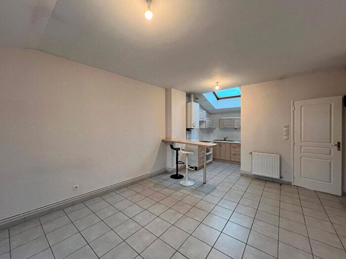 Appartement 2 pièces à Vindry-sur-Turdine, à louer